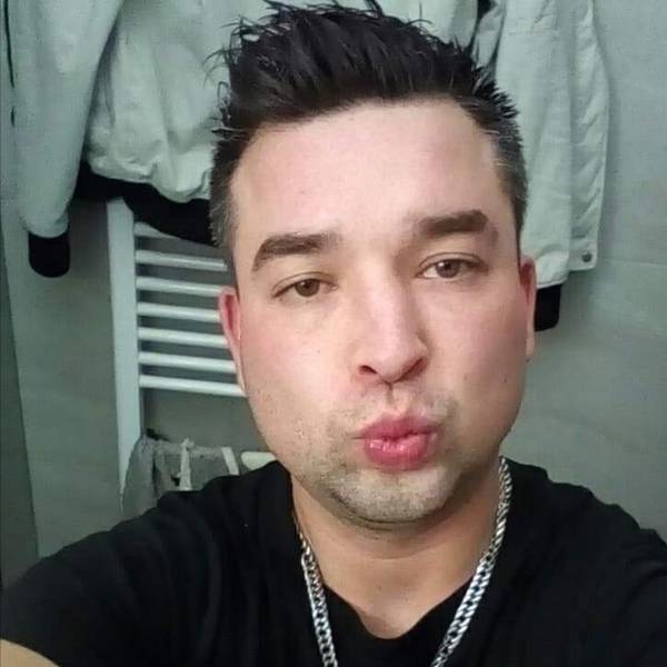 Deenaa (@deenaa) | Photos & Videos on Glamino